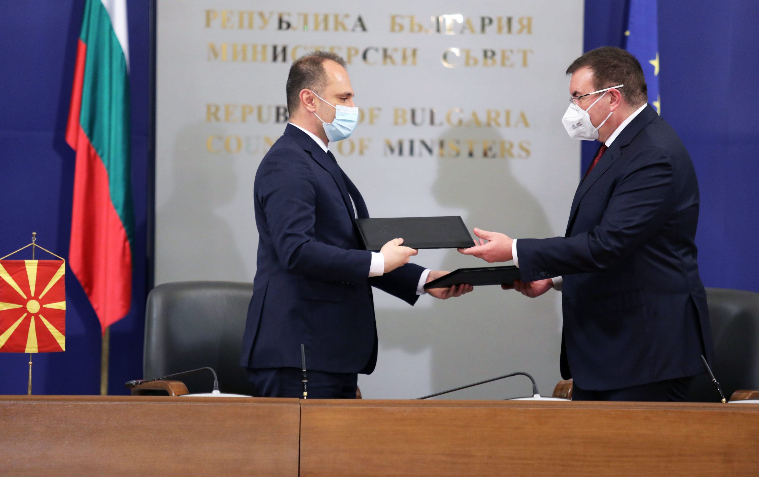 Правителството готово да помогне с ваксини на страните от Западните Балкани — Breaking Bg